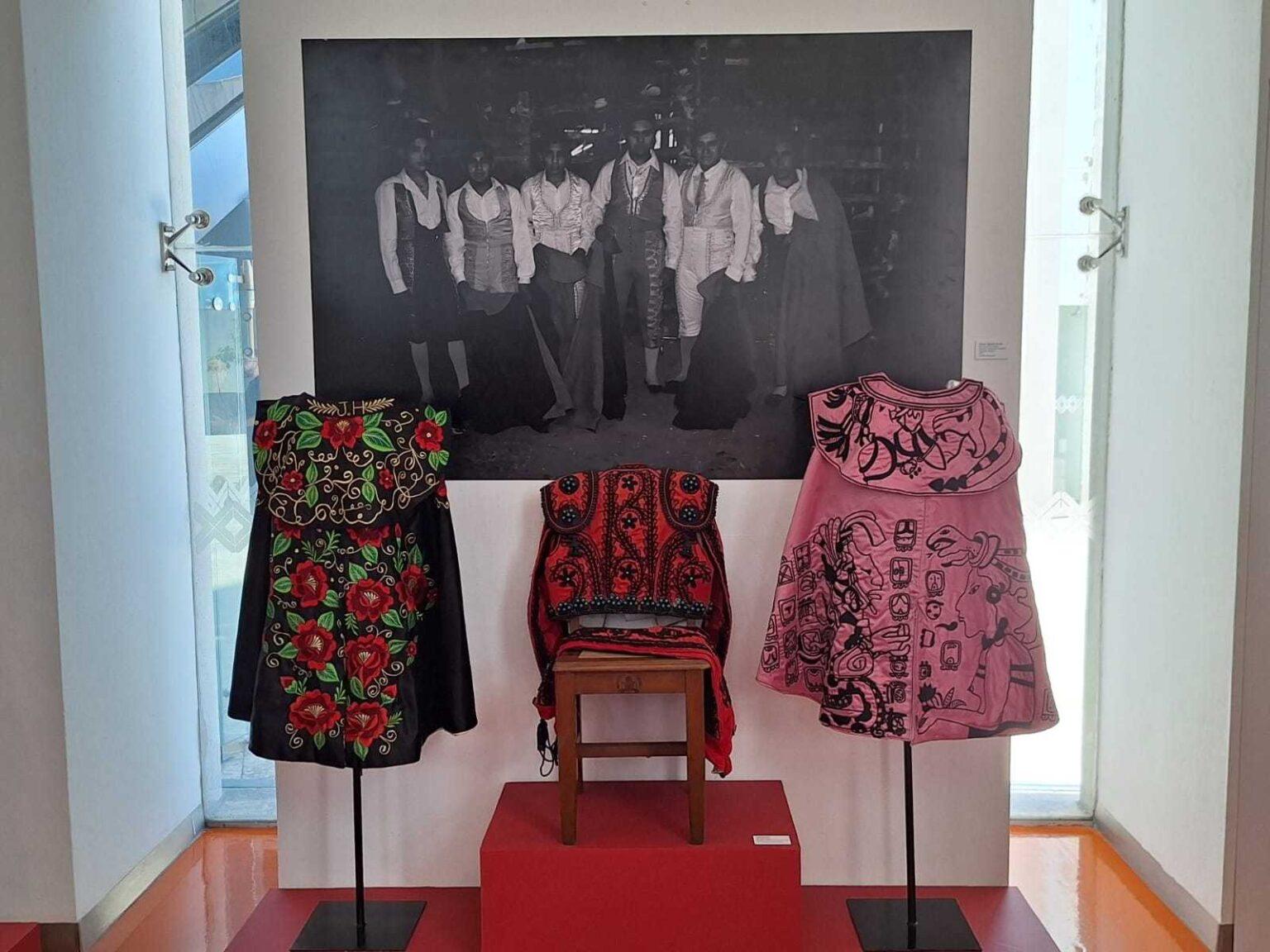 Bordado maya ritual: la exposición que revoluciona el Gran Museo del ...